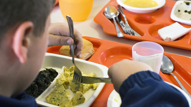 "Troppo cibo sprecato in due mense scolastiche a Quartu, doniamolo ai ...