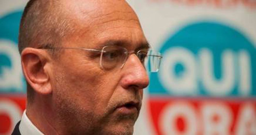 Esordio di Cappellacci all'opposizione: " Non avremo bava alla bocca ...