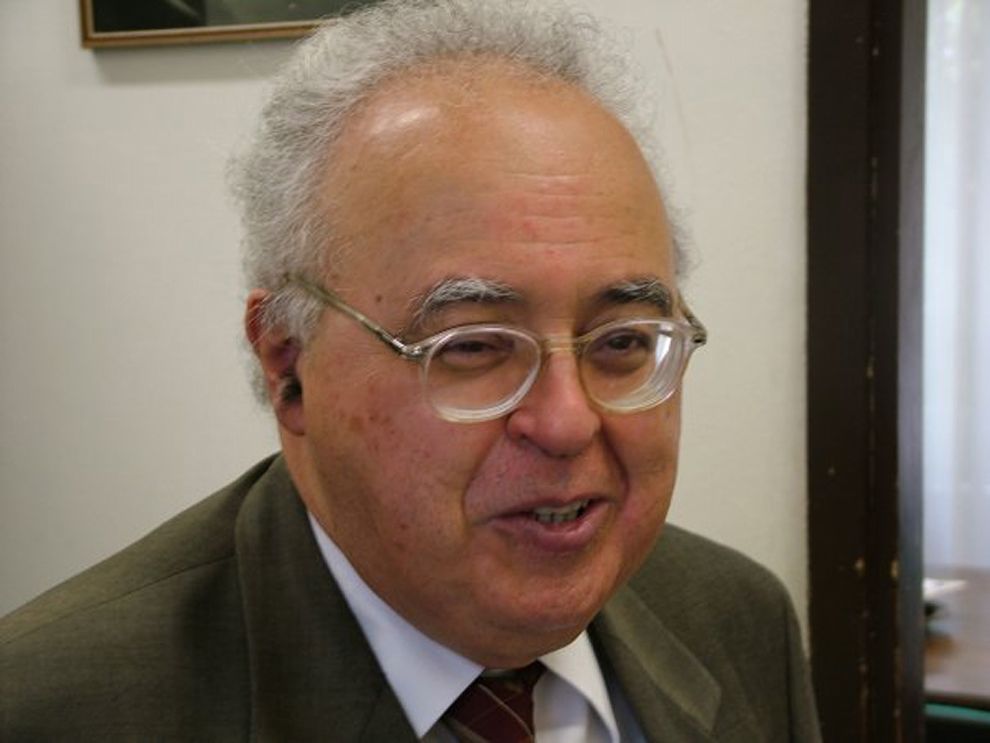 Si è spento Francesco Floris, preside del Siotto e storico di Sardegna ...