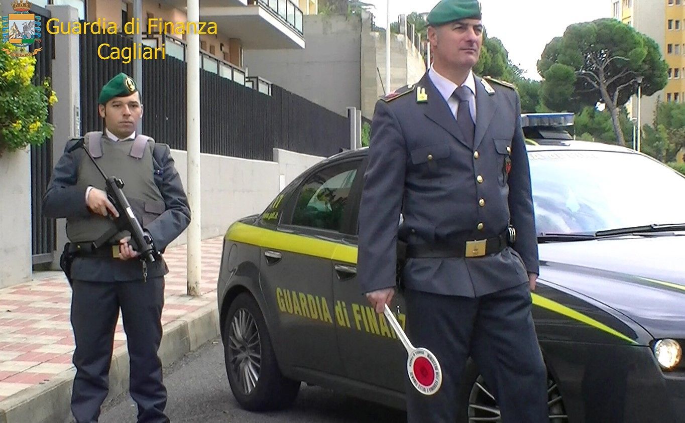 Cagliari, lotta al piccolo spaccio: 8 persone segnalate dai baschi ...