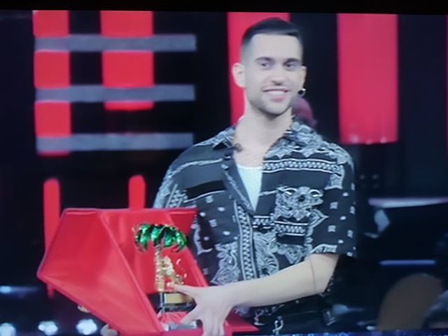 A Sanremo 2019 trionfa la Sardegna, vince Mahmood con "Soldi ...
