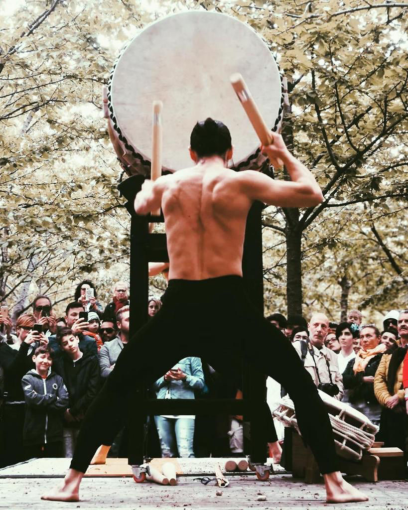 L’arte del Taiko, il suono del tamburo tradizionale giapponese ...